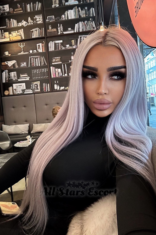 Inna 22 Years old Eastern European Blonde Model Escort